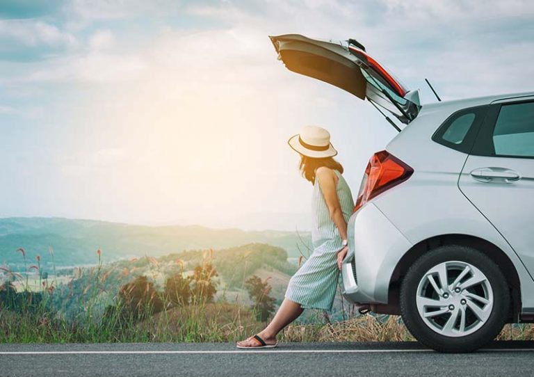Consejos para viajar con tu coche en verano - Autoescuela Sabat Consejos para viajar con tu coche en verano - Autoescuela Sabat